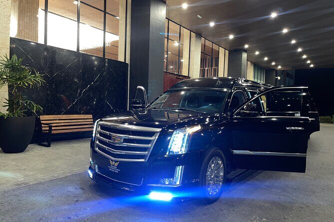 Cadillac Escalade Executive Limousine, PUJ to Punta Cana & Bavero - An In-Depth Look at the Cadillac Escalade Transfer Experience