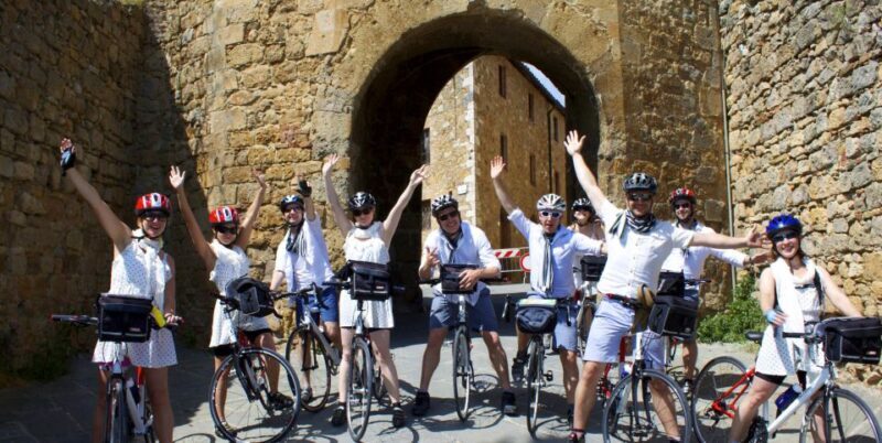 Cadiz: City Sightseeing Guided Tour by Bike - A Deeper Look at the Cadiz Bike Tour