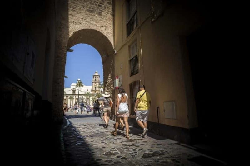 Cadiz: Enigmas City Tour - The Itinerary in Detail