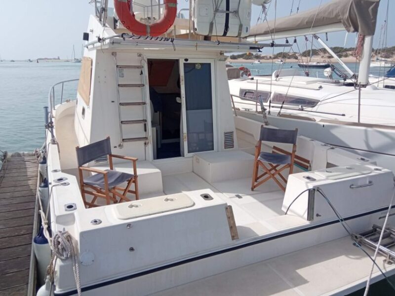 Cadiz: Private 2-Hour Catamaran Rental with Personal Captain - An Authentic Look at the Cádiz Catamaran Experience