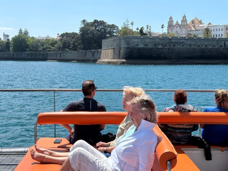 Cádiz: Sunset Catamaran Cruise with Drink - Key Points