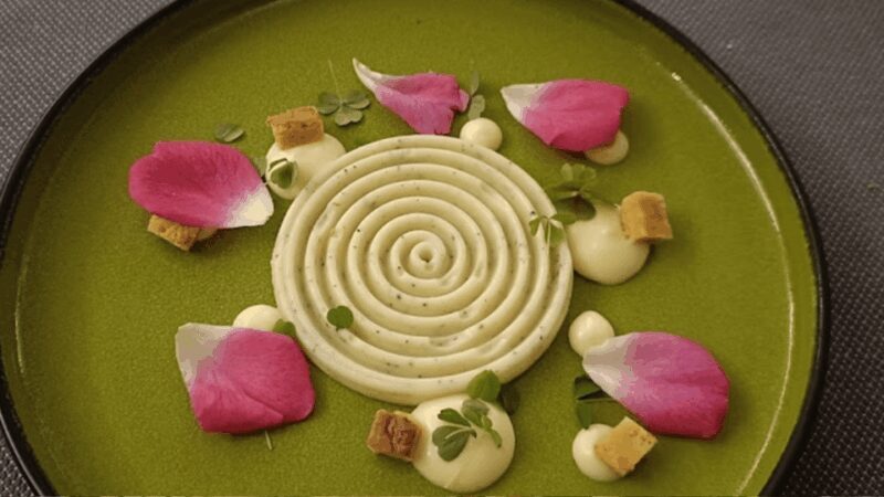Caen or Deauville food walking tour: Enjoy Calvados' flavors - A Walk Through Normandy’s Gastronomy