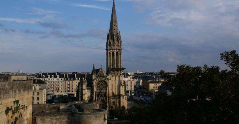 Caen: Private Guided Walking Tour - Discovering Caen: A City of Resilience and History