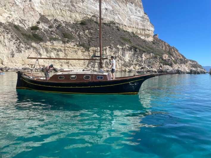 Cagliari: Classic Boat tour along the gulf with tasting. - Authentic Reviews: What Travelers Say