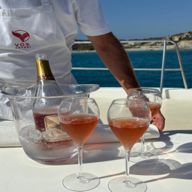 Cagliari: exclusive catamaran tour with chef on board - Key Points