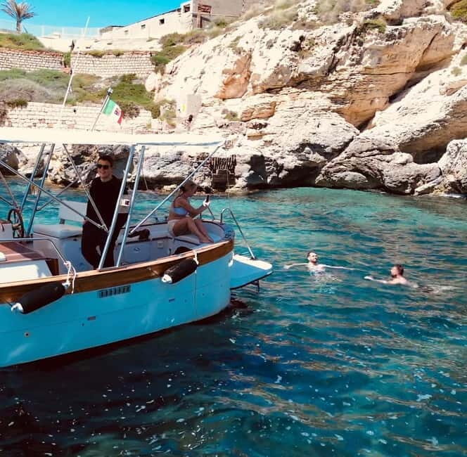 Cagliari: Là Dolce Vita Sunset Tour with Prosecco and Snacks - FAQ