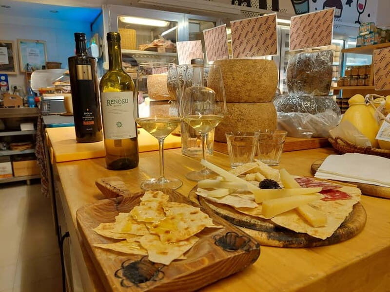 Cagliari: Taste Sardinia with a Full Meal Food Tour - An In-Depth Look at the Food Tour Experience