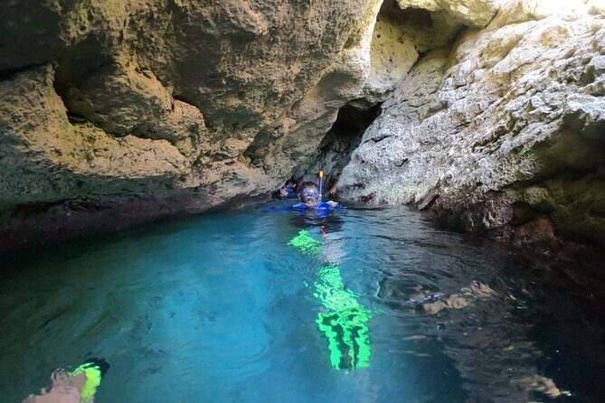 Cagliari: The magic of the Devil's Saddle and its caves - FAQ