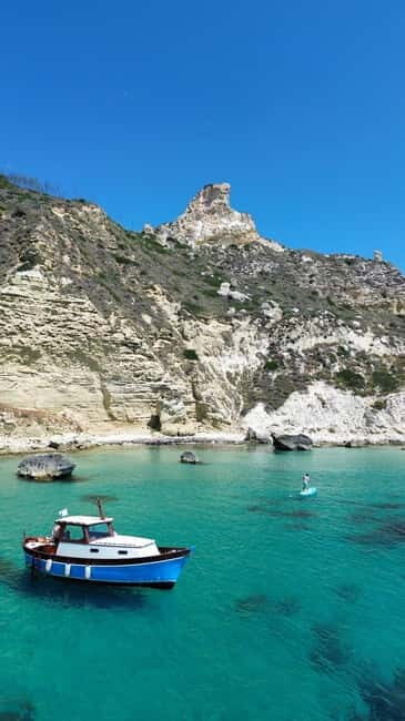 Cagliari:Excursion Hidden Beaches- Aperitif- 3Swimming stops - The Onboard Experience and Facilities