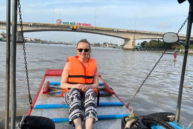 Cai Be - Can Tho Floating Market 2 days 1 night - The Real Value of the Tour