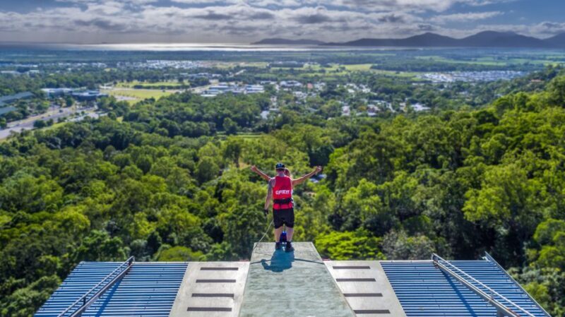 Cairns: Bungy Jump - An In-Depth Look at the Cairns Bungy Experience