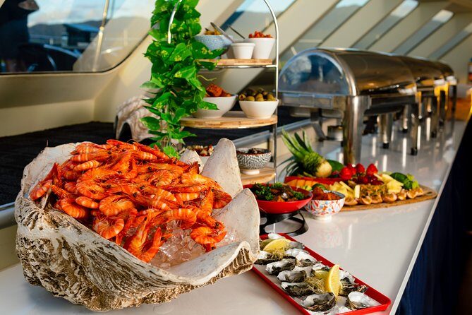 Cairns Catamaran Harbour and Dinner Cruise - The Views and Photography Opportunities