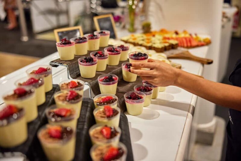Cairns: Dinner Cruise Experience - The Experience Beyond the Tour