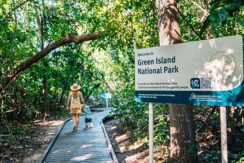 Cairns: Green Island Snorkelling or Glass Bottom Boat - Who Should Consider This Tour