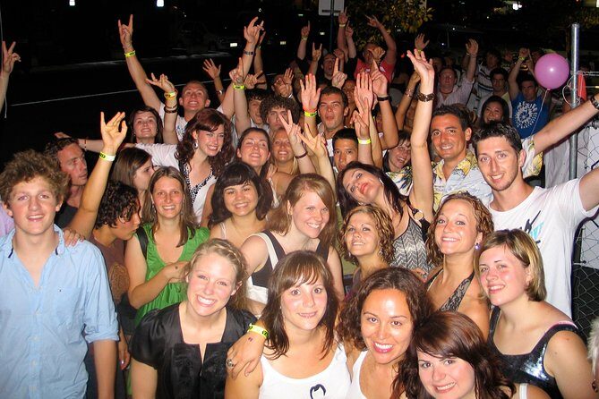 Cairns Pub & Club Tour - An In-Depth Look at Cairns Pub & Club Tour