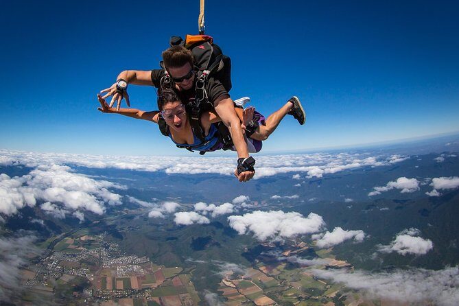 Cairns: Tandem Skydive Experience over Reef & Rainforest - What’s Included and What’s Not