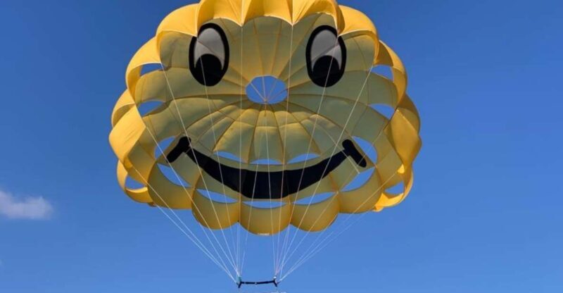 Cala Bona: Parasailing Experience - Key Points