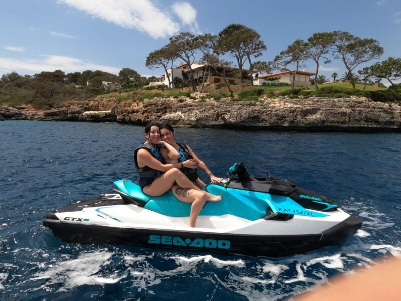 Cala D'or: Cala D'or Beach Jet Ski Tour - The Experience in Detail