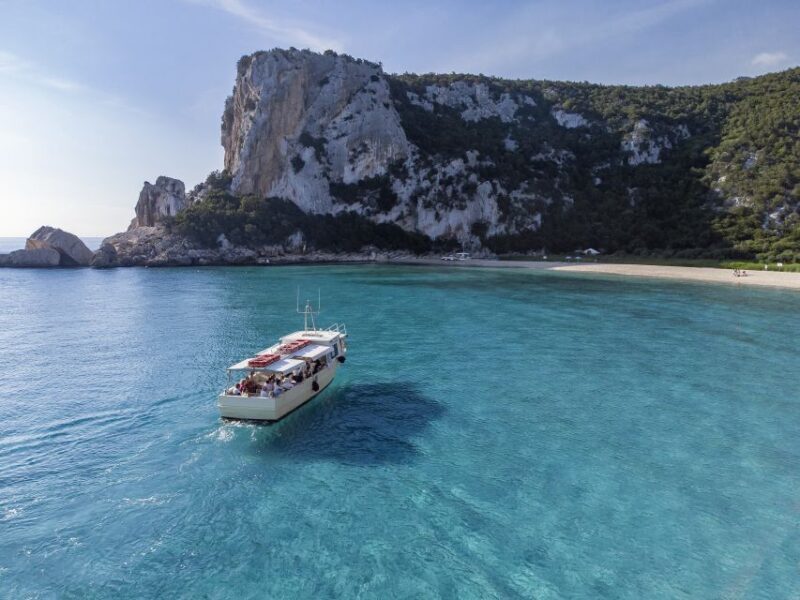 Cala Gonone: Guided Boat Tour to Cala Luna Beach - Who Should Consider This Tour?
