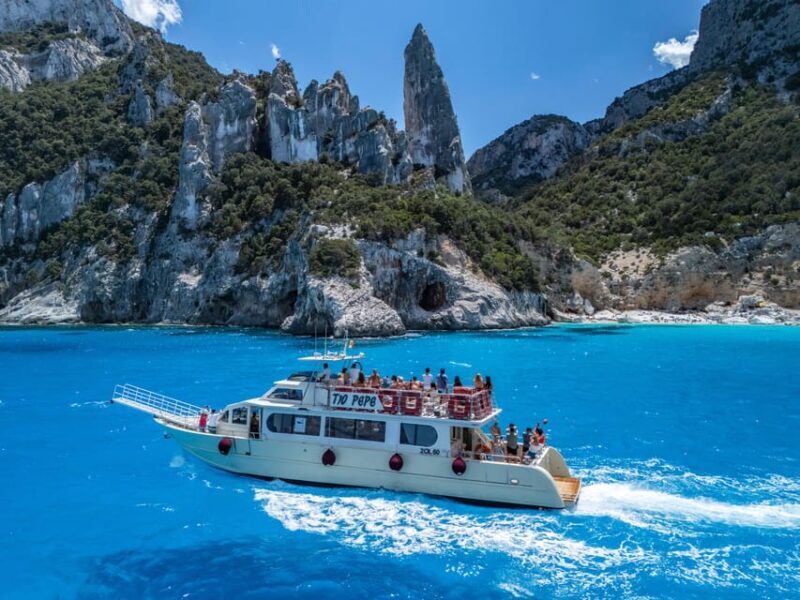 Cala Gonone:Cruise in the Gulf of Orosei with Cala Goloritzé - The Experience on the Water
