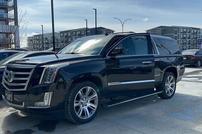 Calgary Airport Transfer To Banff (Round Trip) - Key Points