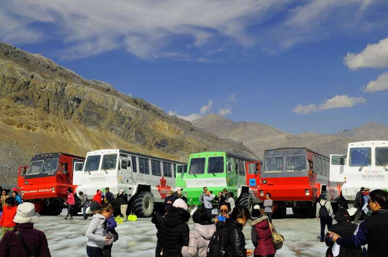Calgary/Banff: Private Columbia Icefield Glacier Day Tour - Authentic Reviews and Insights