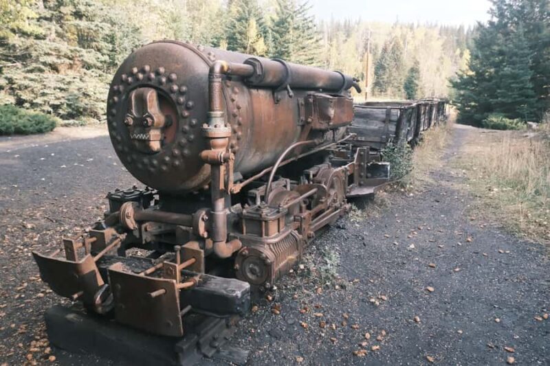 Calgary: Follow the Historical Canadian Pacific Railway - Key Points