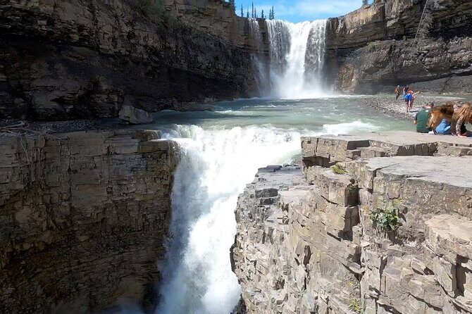 Calgary to Jasper: Ultimate Canadian Rockies Experience - Abraham Lake: The Showstopper