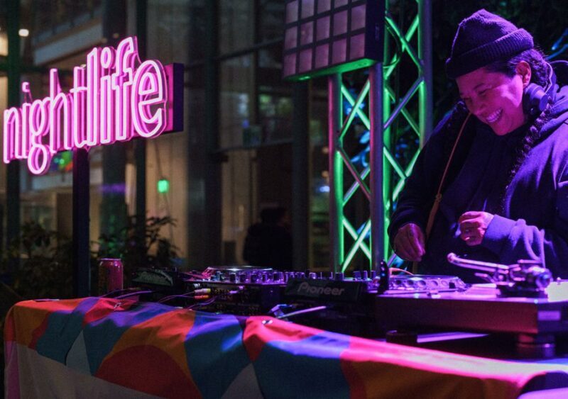 California Academy of Sciences Thursday NightLife Admission - FAQ