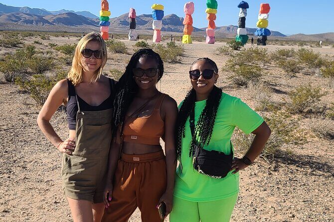 California Desert, Seven Magic Mountains and Las Vegas Sign - Authentic Experiences and Authentic Insights