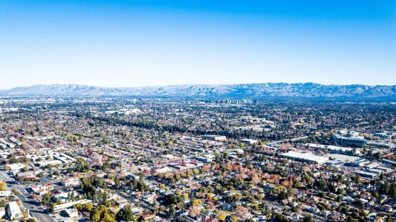 California: San Jose Transfer to San Francisco - Who Should Consider This Service?