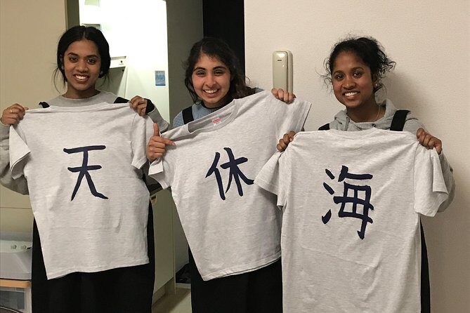 Calligraphy and Make your own Kanji T-shirt in Kyoto - Evaluating the Value