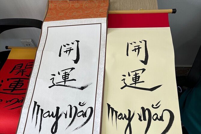 Calligraphy Class in Ho Chi Minh City, Vietnam - A Close Look at the Calligraphy Class Experience