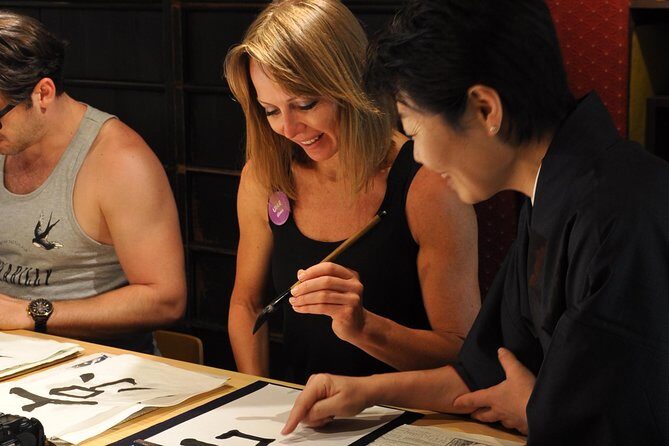 Calligraphy Experience in Kyoto Townhouse - Key Points