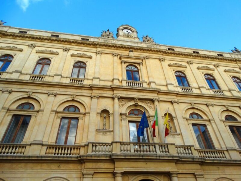 Caltagirone: Traditional Ceramic Town Walking Tour - Who Will Love This Tour?