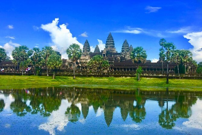 Cambodia 7 Day from Siem Reap to Battambang and Phnom Penh - A Deep Dive into This 7-Day Cambodia Tour