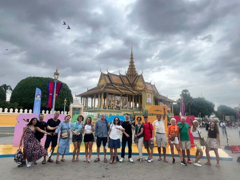 Cambodia Dark History Killing Field and Genocide Museum Tour - Key Points