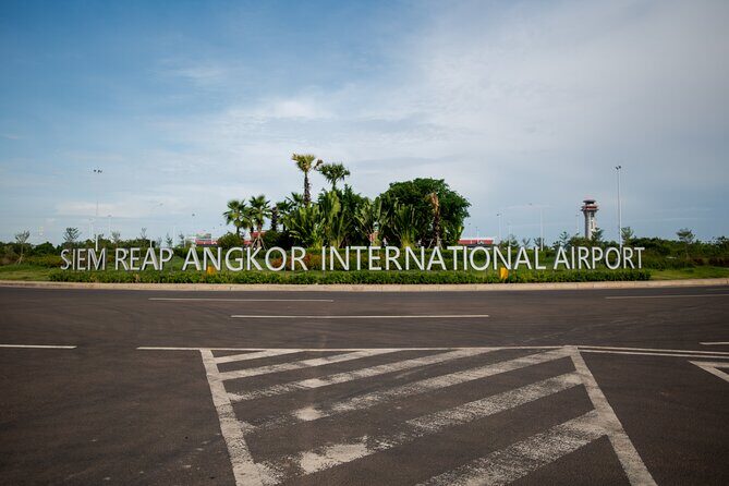 Cambodia Taxi Services 100% Private - What to Expect from Cambodia Taxi Services