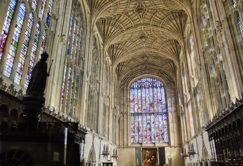 Cambridge: Alumni-Led Walking & Punting Tour w/Kings College - Exploring Cambridge: Alumni-Led Walking & Punting Tour with Kings College