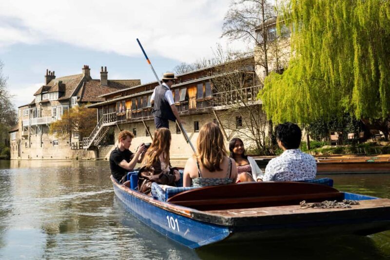 Cambridge: Punting Tour on the River Cam - Key Points