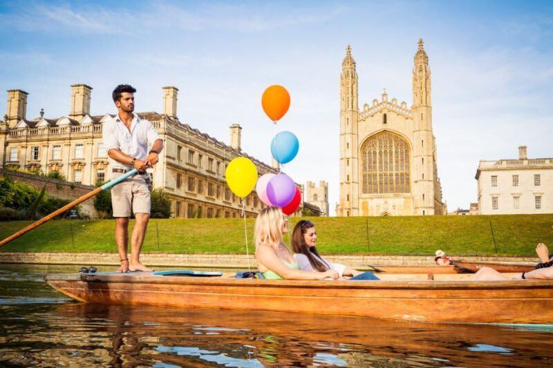 Cambridge: Shared Punting Tour with Guide - Exploring Cambridge from the Water: What to Expect