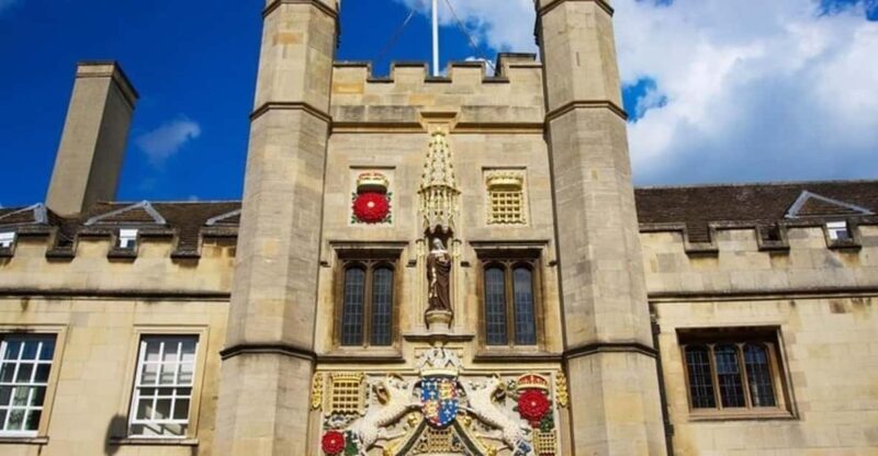 Cambridge: Sightseeing Walking Tour with a Local Guide - Authenticity and Experience: The Real Value of Local Guides