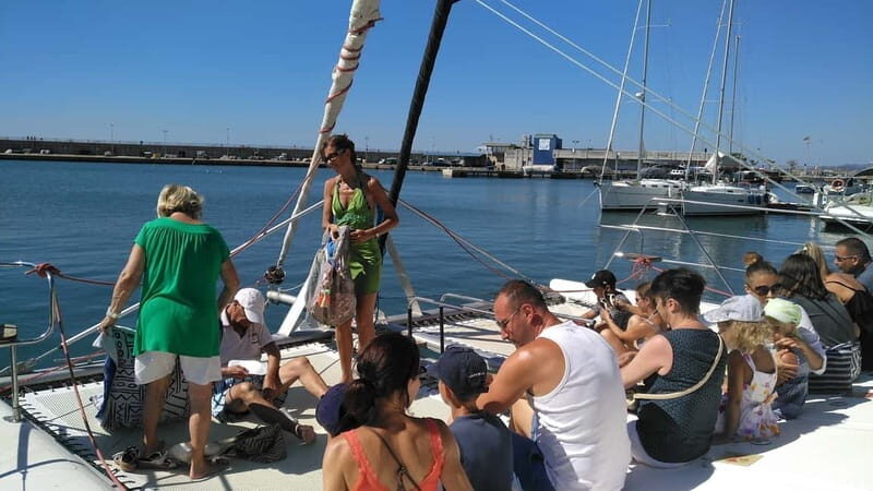 Cambrils/Salou: Coastline Catamaran 3h with drinks ,bed - An honest look at what to expect on the Coastline Catamaran Tour