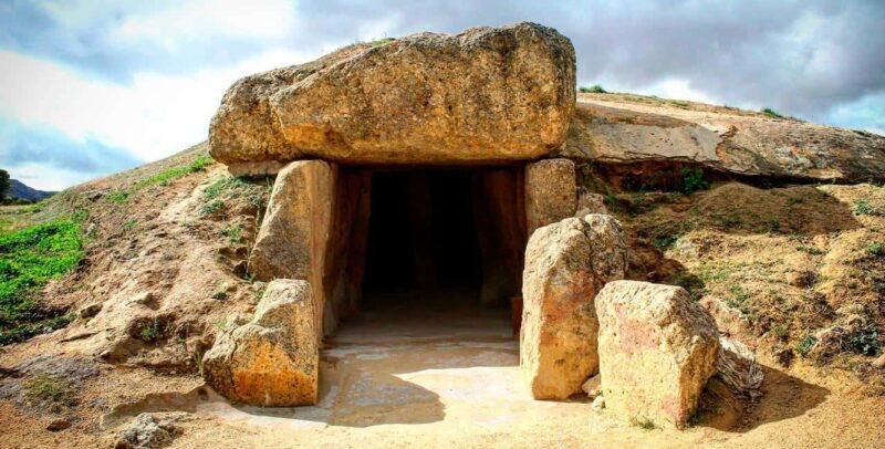 Caminito del Rey and Antequera: Dolmens and Free Time from Malaga - Key Points