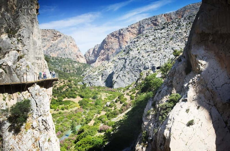 Caminito del Rey: Bus Trip from Malaga Premium Tour with Official Tour Guide - The Sum Up