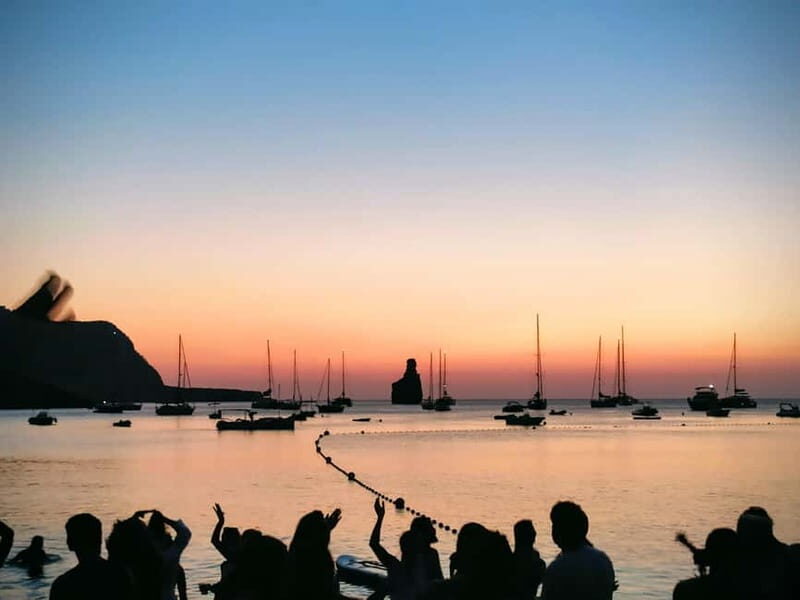 Can Marca caves, Las Dalias Hippie Market and Benirras Tour - Exploring the Itinerary in Detail