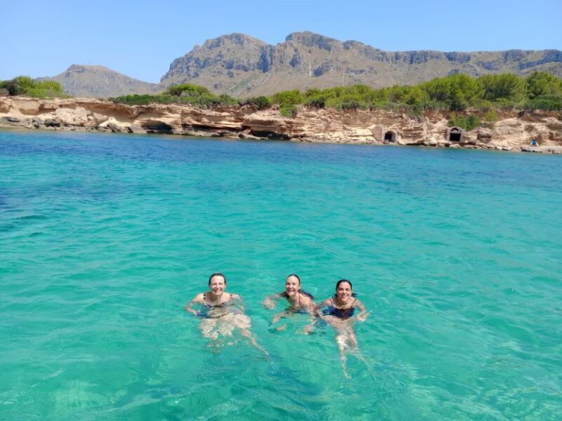 Can Picafort: Dolphin Watching Boat Tour, Swimming stop - Why Choose This Tour?