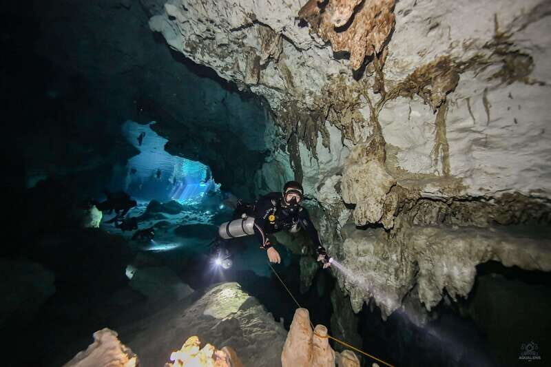 Cancun 2 Cenote Dives: The Pit & Dos Ojos - Certified Divers - Key Points