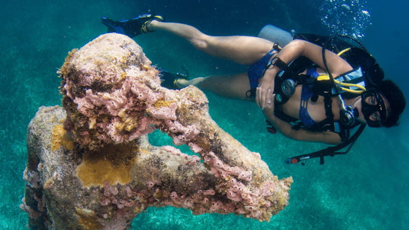 Cancun: Aquaworld Scuba Diving School - Practical Details: Timing, Meeting, and Group Size