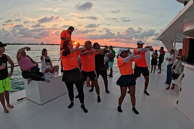 Cancun Baby Dancer Catamaran Party - FAQ